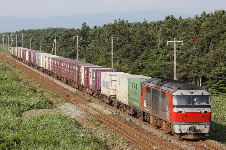 DF200 | 貨物列車と機関車の写真館
