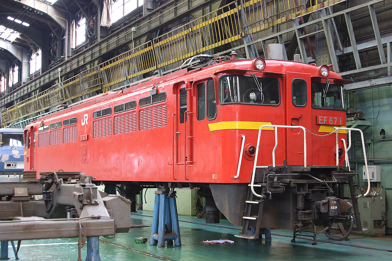 EF67 1 | 貨物列車と機関車の写真館