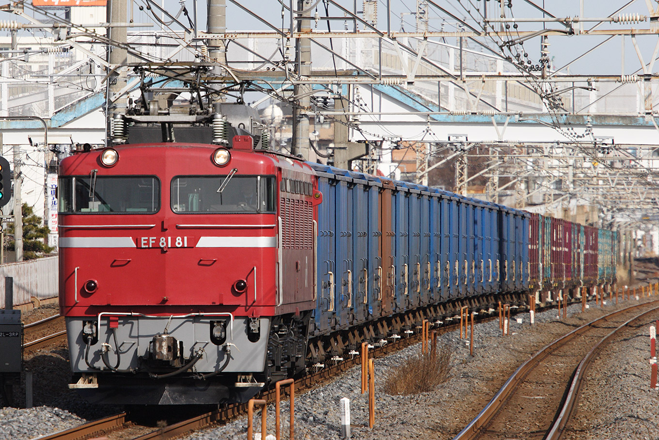 EF81 81 | 貨物列車と機関車の写真館