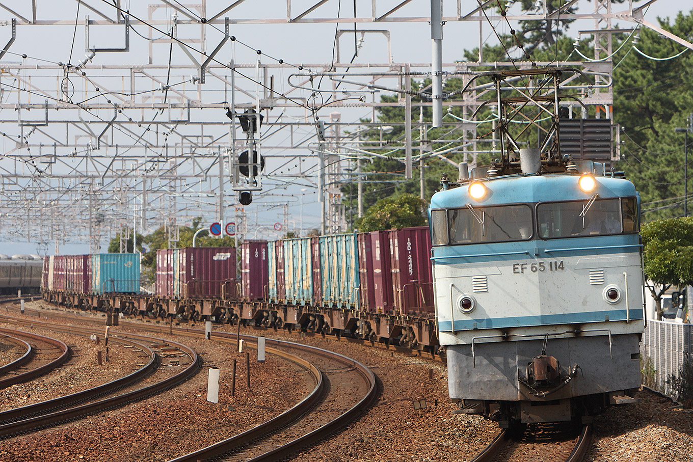 EF65 114 | 貨物列車と機関車の写真館