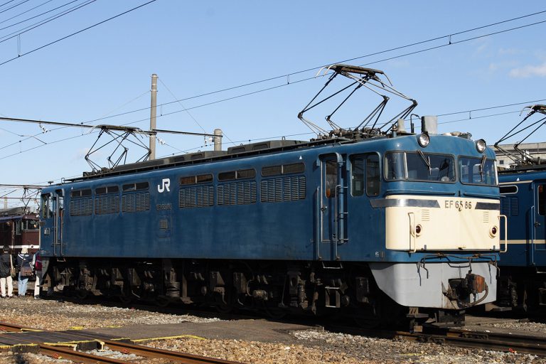 EF65 1033 | 貨物列車と機関車の写真館