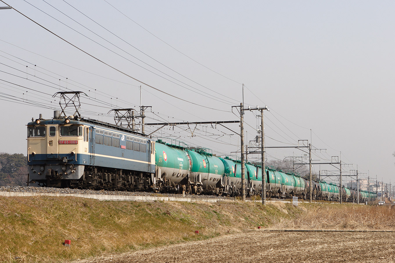 EF65 2069 | 貨物列車と機関車の写真館