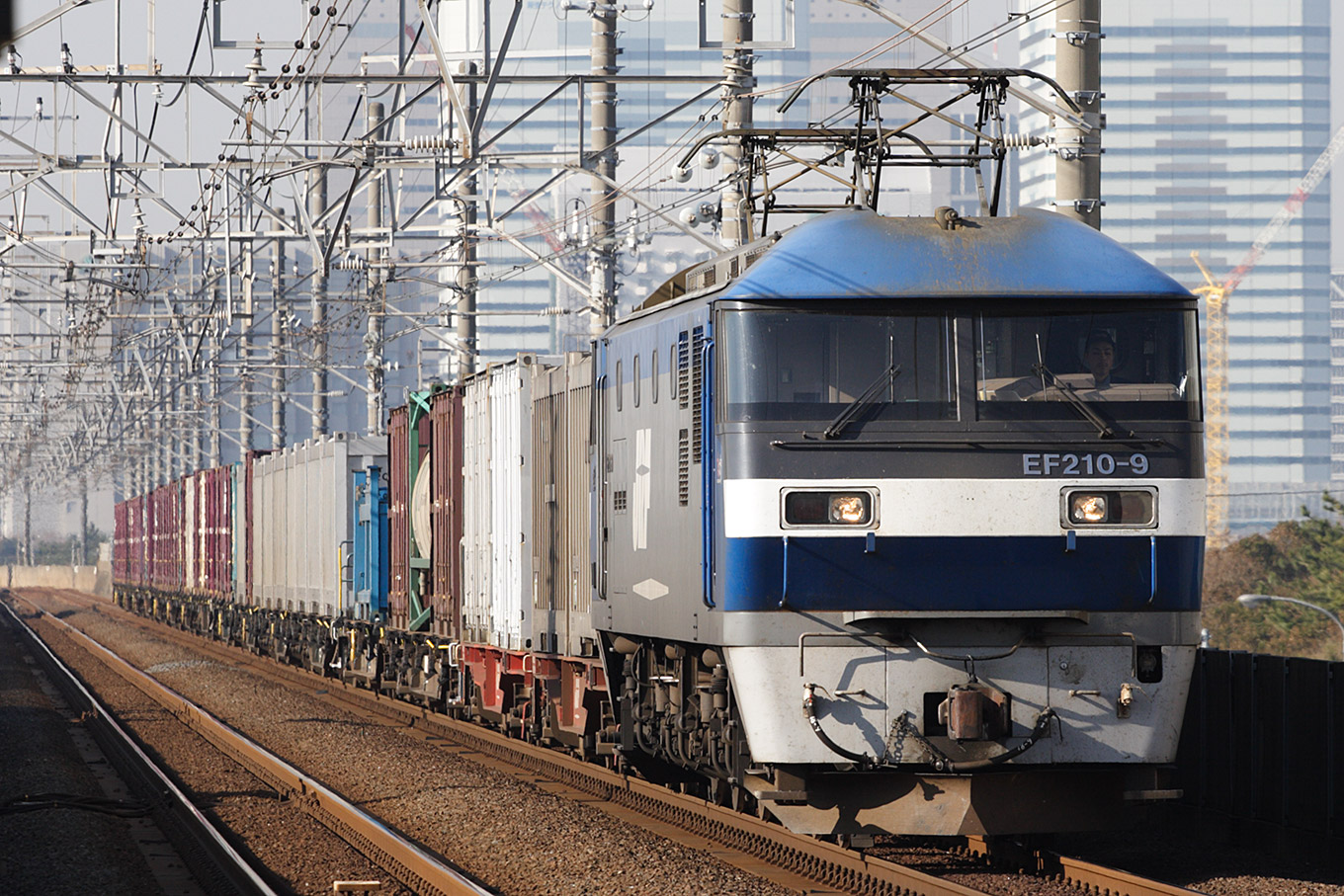 EF210 9 | 貨物列車と機関車の写真館