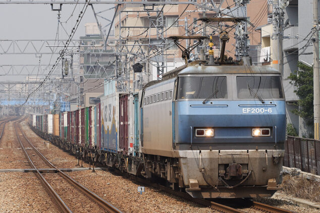 EF200 6 | 貨物列車と機関車の写真館